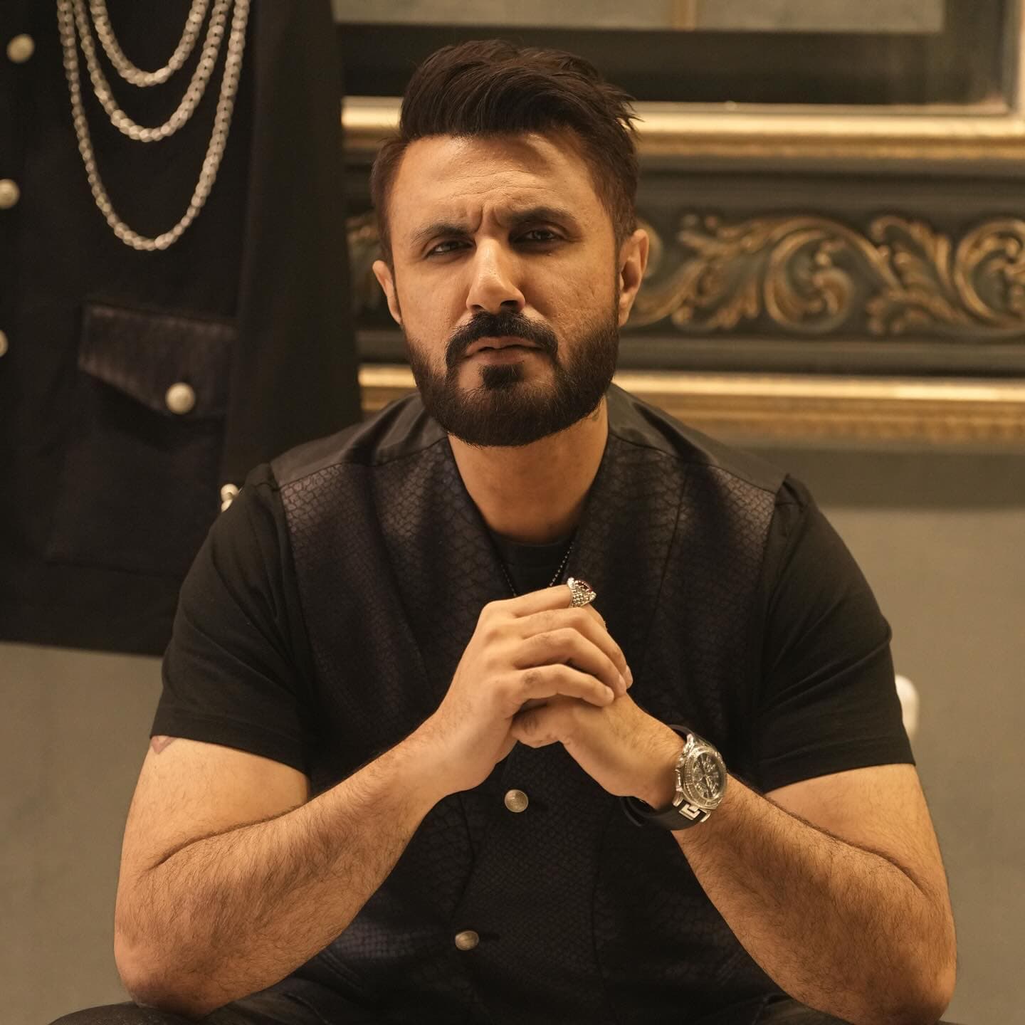 Mustafa Zahid - Official Website | Pakistani Singer & Lead Vocalist of ...